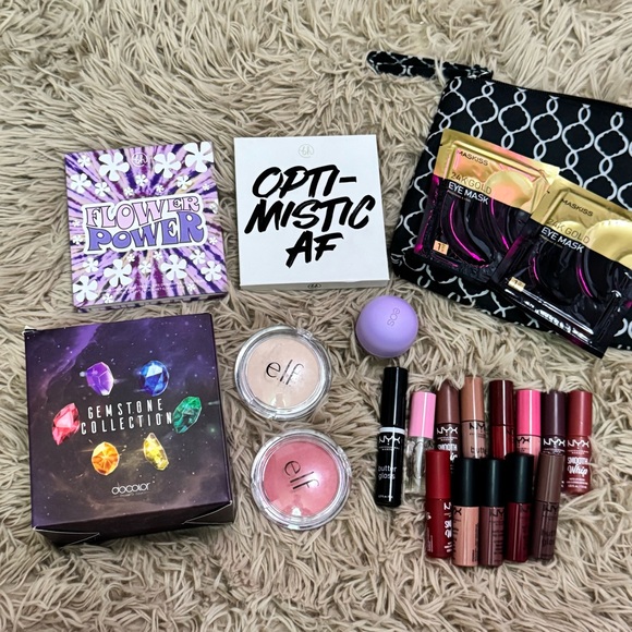 NYX | Makeup | Makeup Bundle Nyx Sigma Elf Eye Makeup Pallet | Poshmark